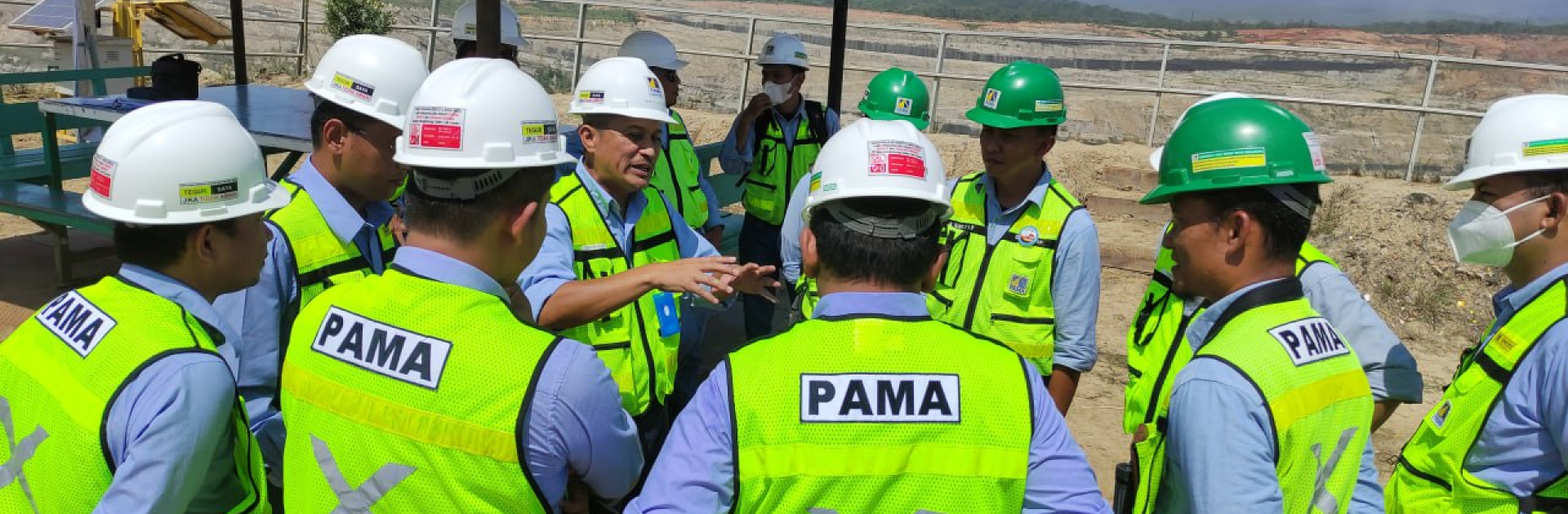 About Us | PT Pamapersada Nusantara