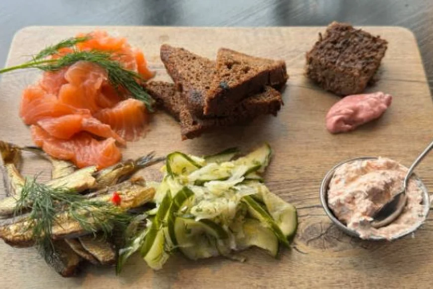 6 Makanan Khas Finlandia yang Wajib Dicoba - Tixia Travel Diary